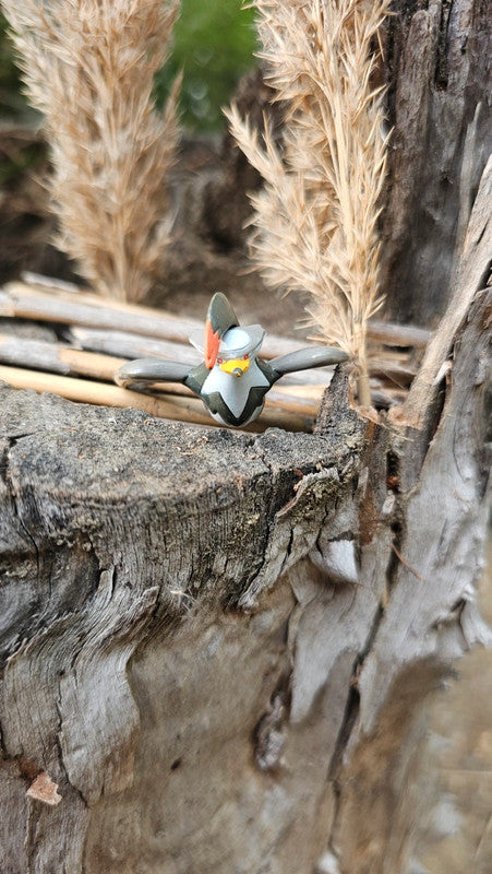 Super figurine Pokemon Nintendo Etouraptor – Poke-jay&Toys